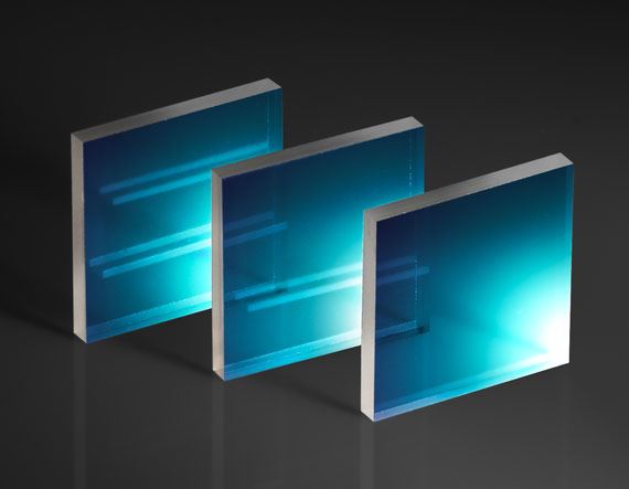 HOLO/OR Polymer on Glass Vortex Phase Plates | 에드몬드 옵틱스